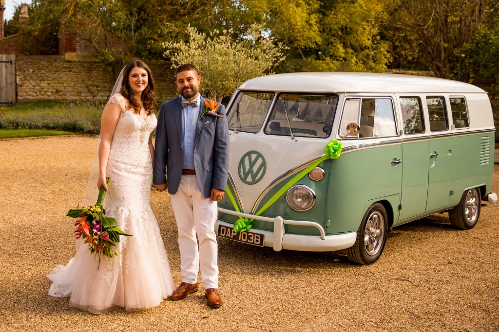 Zara and Jason's Tropical Wedding with The One Step - Warble Entertainment