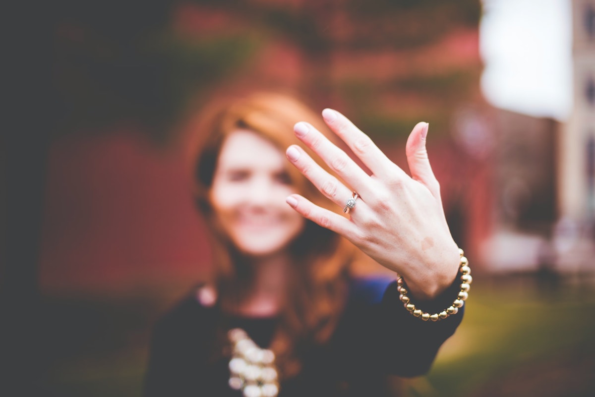 14 Creative Engagement Announcement Ideas To Break The News - Warble ...
