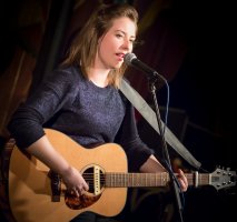 Ashley Sings - Singer & Guitarist from Cheshire, UK